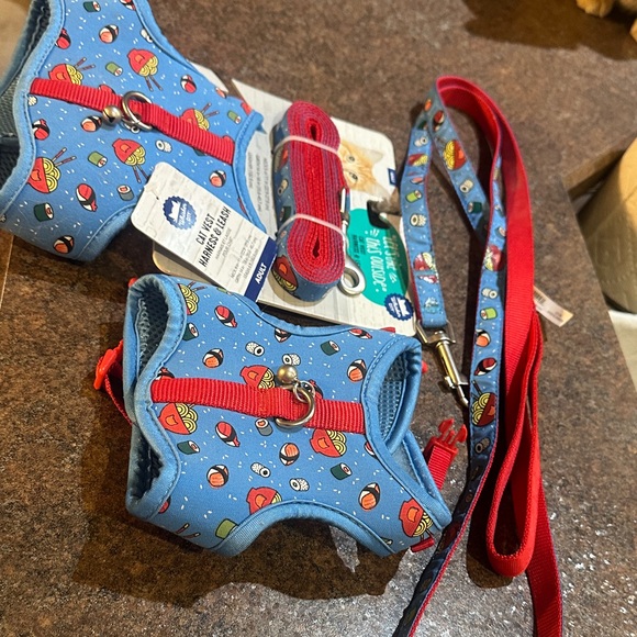 Whisker City | Cat | Whisker City Blue And Red Cat Kitten And Adult ...